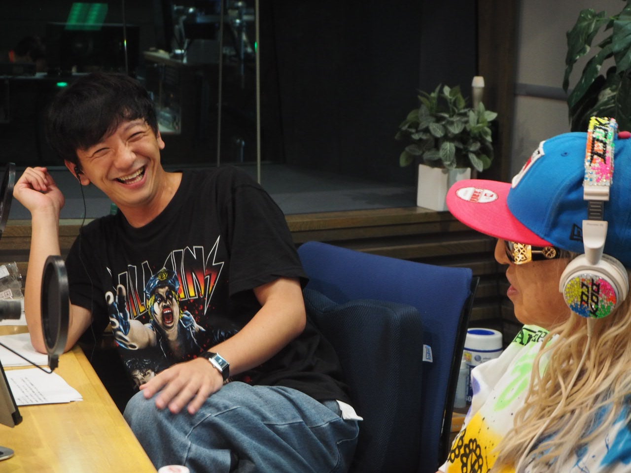 DJ KOO 出会った時のSAMの印象。「生意気で必ずマウントとってくる」ふたりの関係性に向井＆横澤 爆笑！ | 無料のアプリでラジオを聴こう！ | radiko news(ラジコニュース)