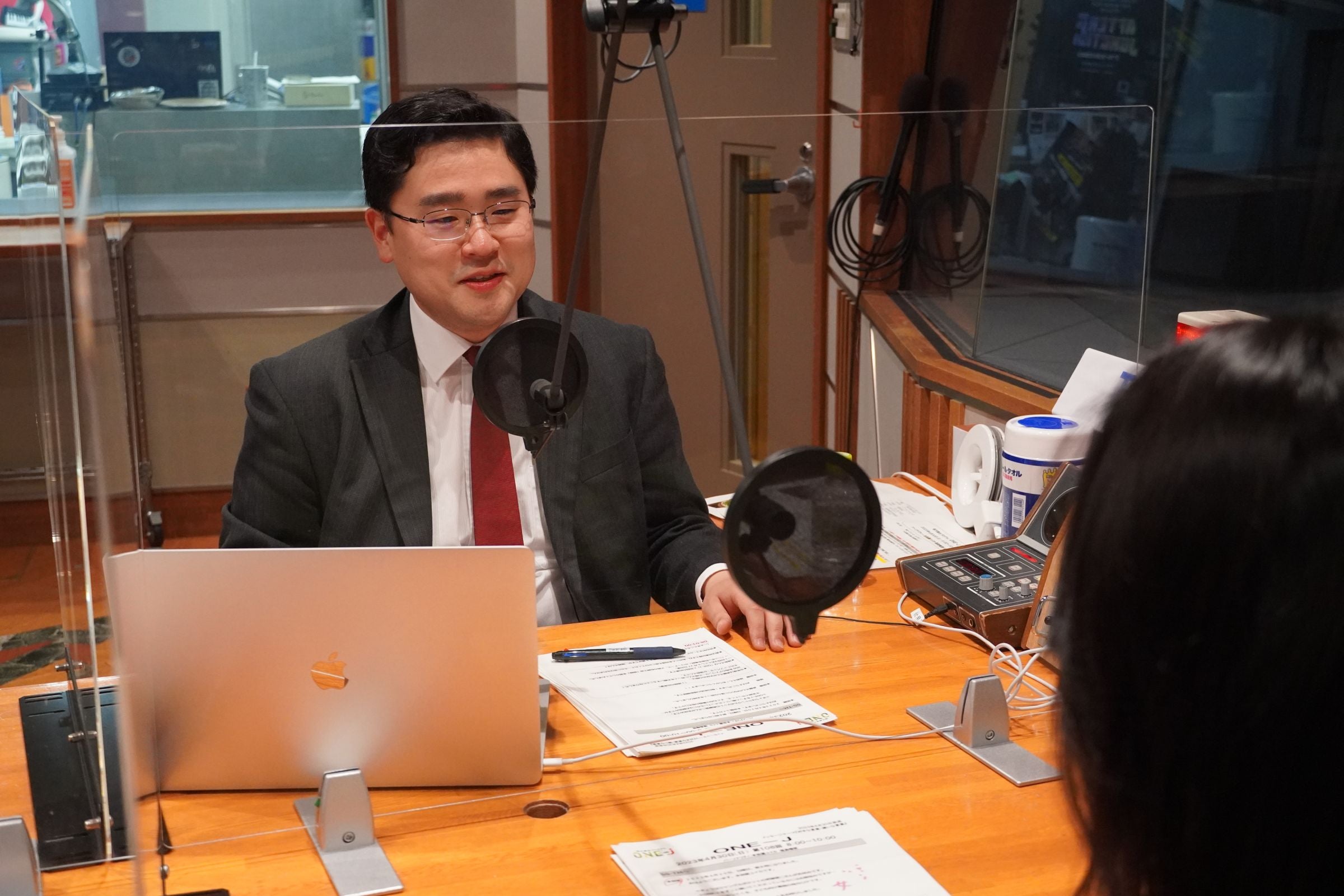 MBSの宝降臨！福島暢啓アナに本仮屋、大はしゃぎ！【#108放送後記】 | TBSラジオ